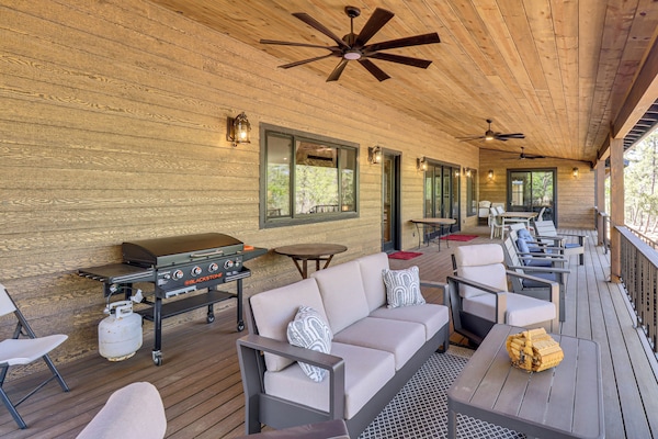 Spacious Family Gem W/ Patio, 3 Mi To Rainbow Lake - Pinetop-Lakeside, AZ