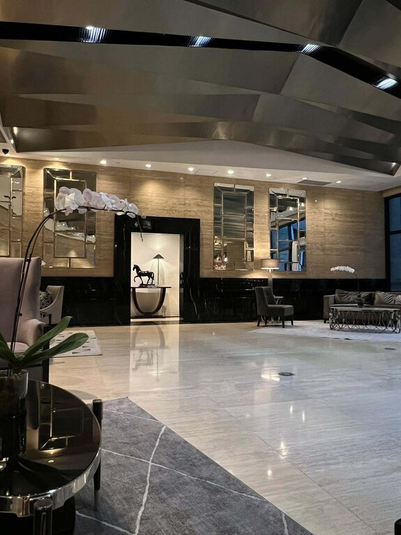 The Gramercy Residences-58th Floor W/balcony+skyline View - Taguig
