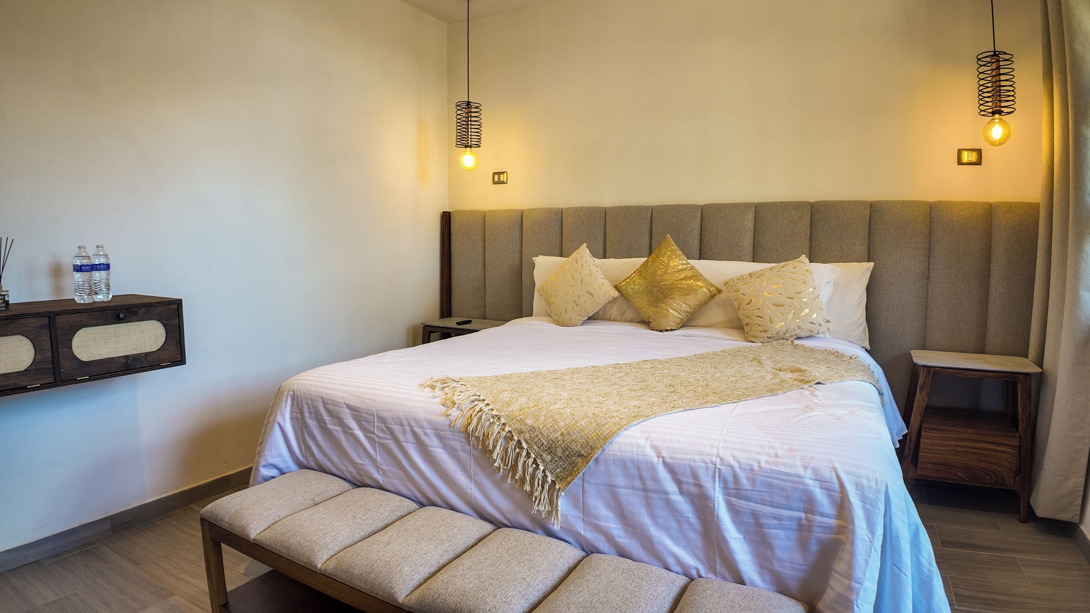 Quarto luxo | Wi-Fi de cortesia
