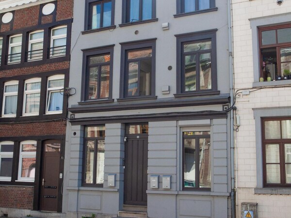 Spacious Verviers City House For 14 Guests - Verviers