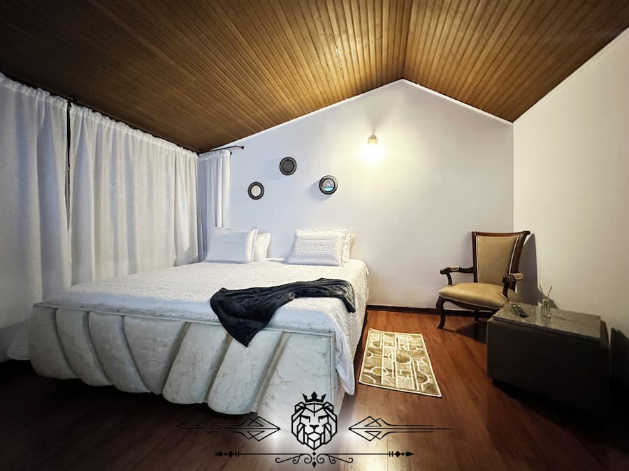 Quarto casal luxo, vista para a cidade | Wi-Fi de cortesia