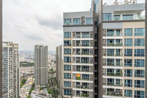 Apartamento luxo, 1 quarto, sacada, vista para a cidade | Vista da sacada