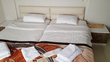 Frigobar, cofres nos quartos, Wi-Fi de cortesia, roupa de cama