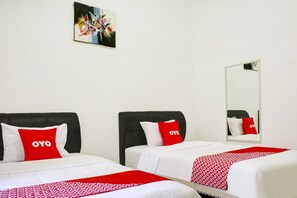 Quarto Twin Standard | Roupa de alta qualidade, Wi-fi grátis, roupa de cama fornecida 