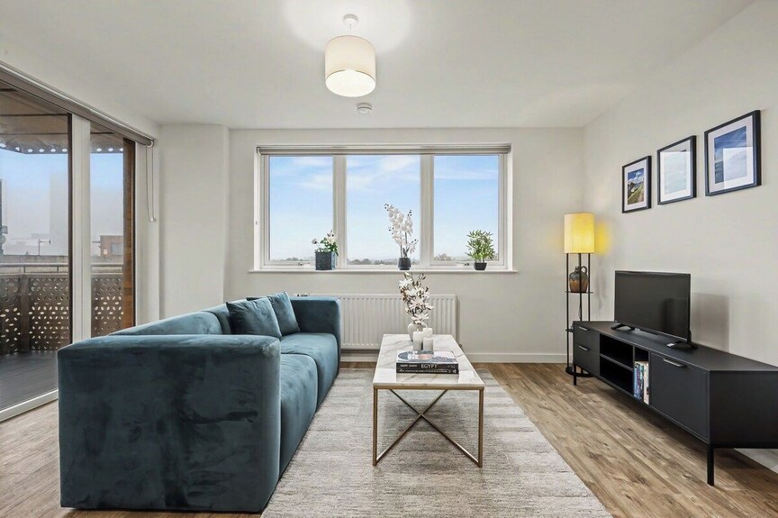 Luxury 2br | 5 Min To Thorpe Park | 12 To Heathrow - Staines-upon-Thames