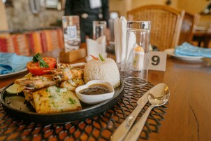 Alimentação e bebidas