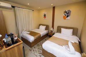Quarto duplo luxo, ar-condicionado | Roupas de cama de algodão egípcio, roupas de cama premium