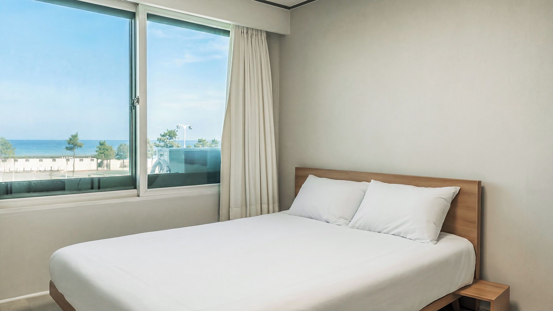 Quarto básico, 1 quarto (202 (Ocean View, Pet-Friendly)) | 1 quarto, Wi-Fi de cortesia
