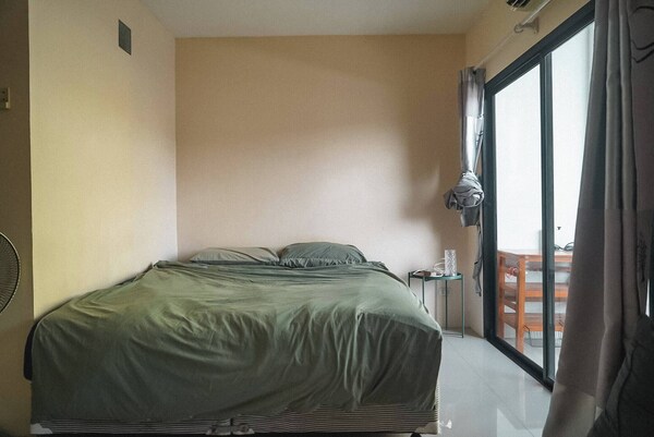 Room-cozy Old Town Room 5 Min Walk Local - Phuket district, Thailand