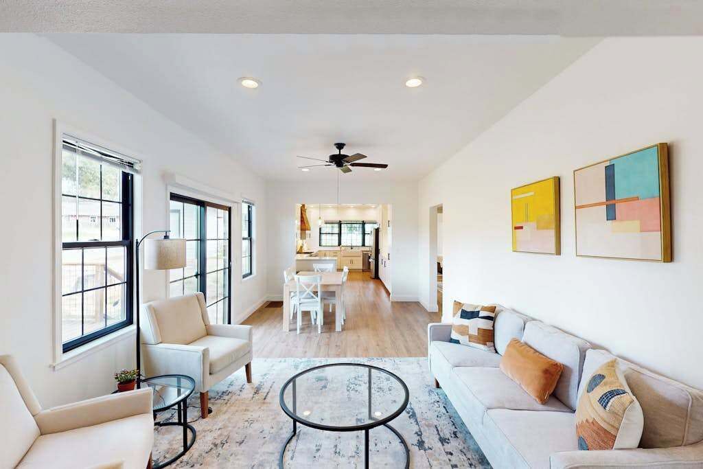 Penngrove 3br Modern Farmhouse On 11-acre Ranch  Ac, Dogs Welcome - Rohnert Park, CA