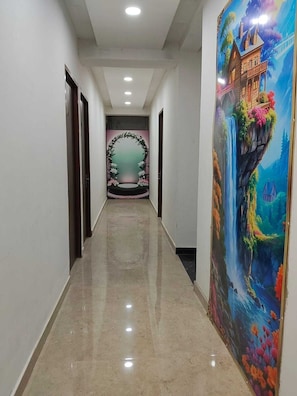 Quarto Duplo Deluxe, Vista para a cidade | Refeições no quarto