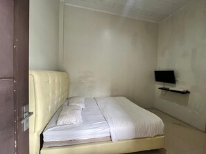 Quarto casal standard | Wi-Fi de cortesia, roupa de cama