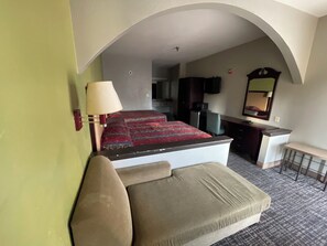 Quarto Duplo Standard, vista para o jardim | Sala de estar