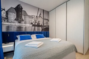Apartamento, varanda | Ferro/tábua de engomar, Wi-fi grátis 