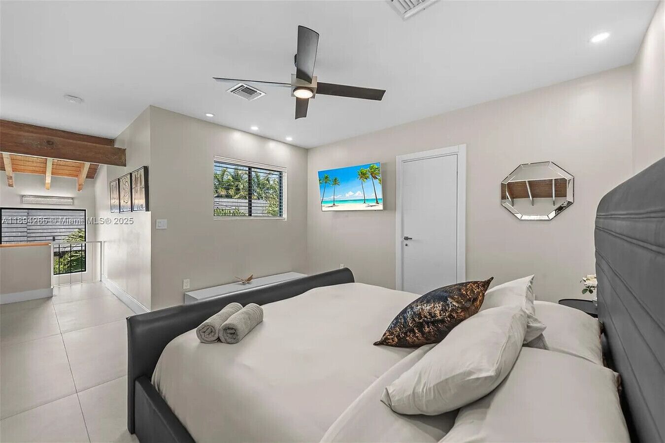 Waterfront Villa With Private Dock - Sunny Isles Beach, FL