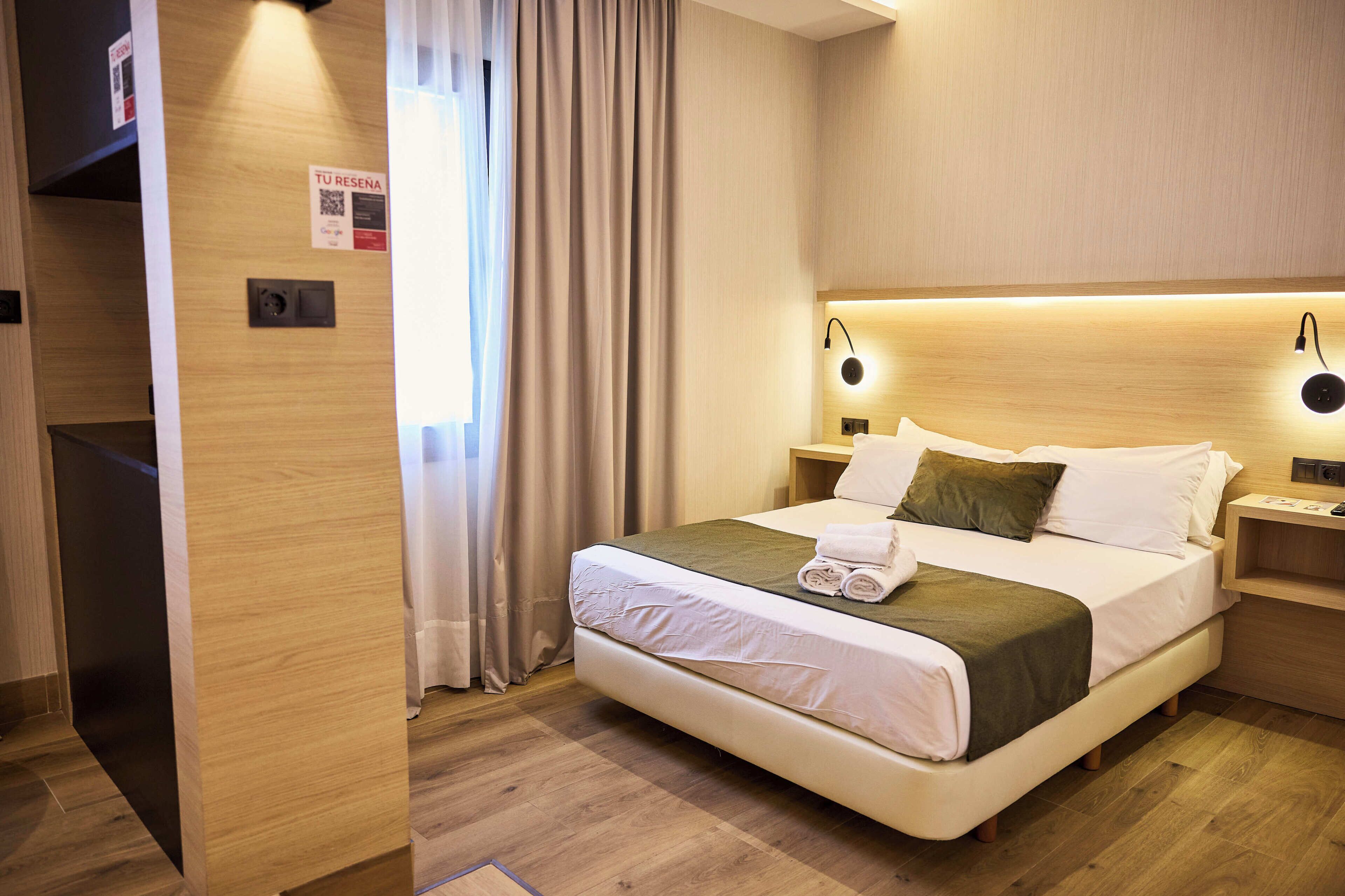 Estúdio Deluxe | Roupa de alta qualidade, edredões de penas, minibar, secretária 