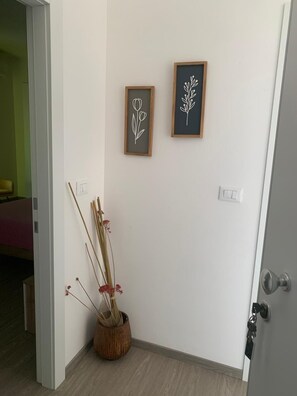 Apartamento, vista para o mar | Parte interna