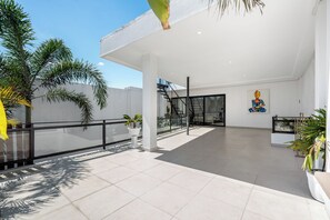 Villa Design, 2 quartos, piscina privativa | Terraço/pátio interior