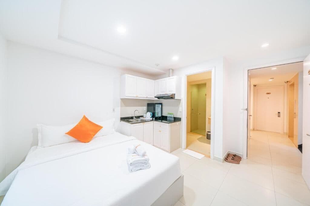 Quarto Duplo ou Twin Deluxe, varanda, Vista para a cidade | Minibar com produtos grátis, cofre no quarto, quartos insonorizados 