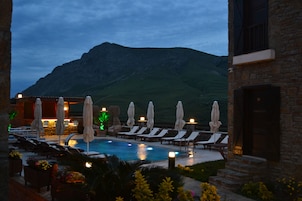 Piscina externa sazonal