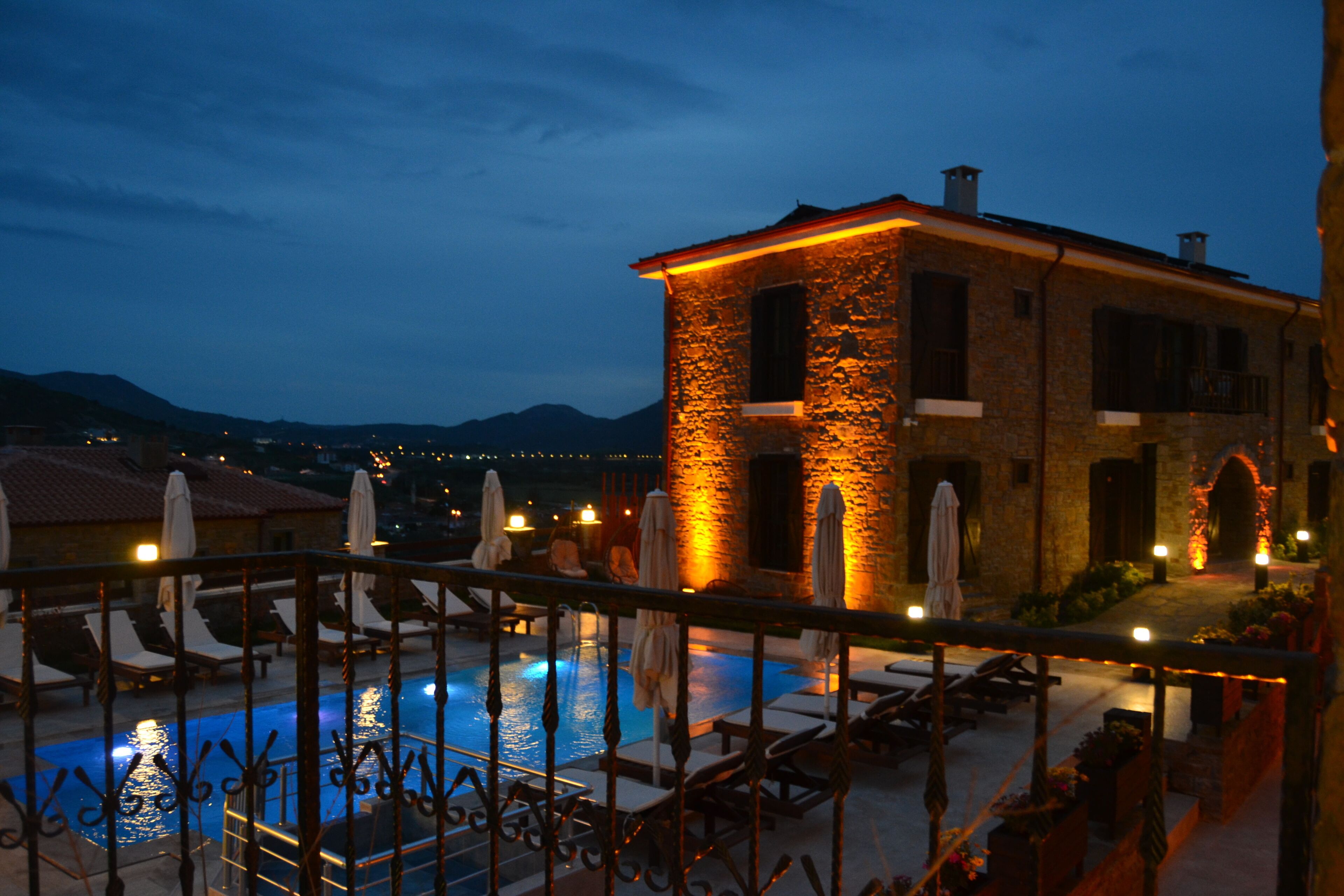 Piscina externa sazonal