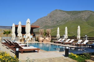 Piscina externa sazonal