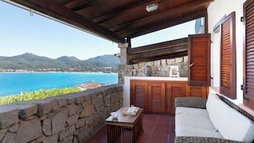 Apartamento, 2 quartos, vista para o mar | Terraço/pátio interior