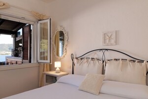 Apartamento, 2 quartos, vista para o mar