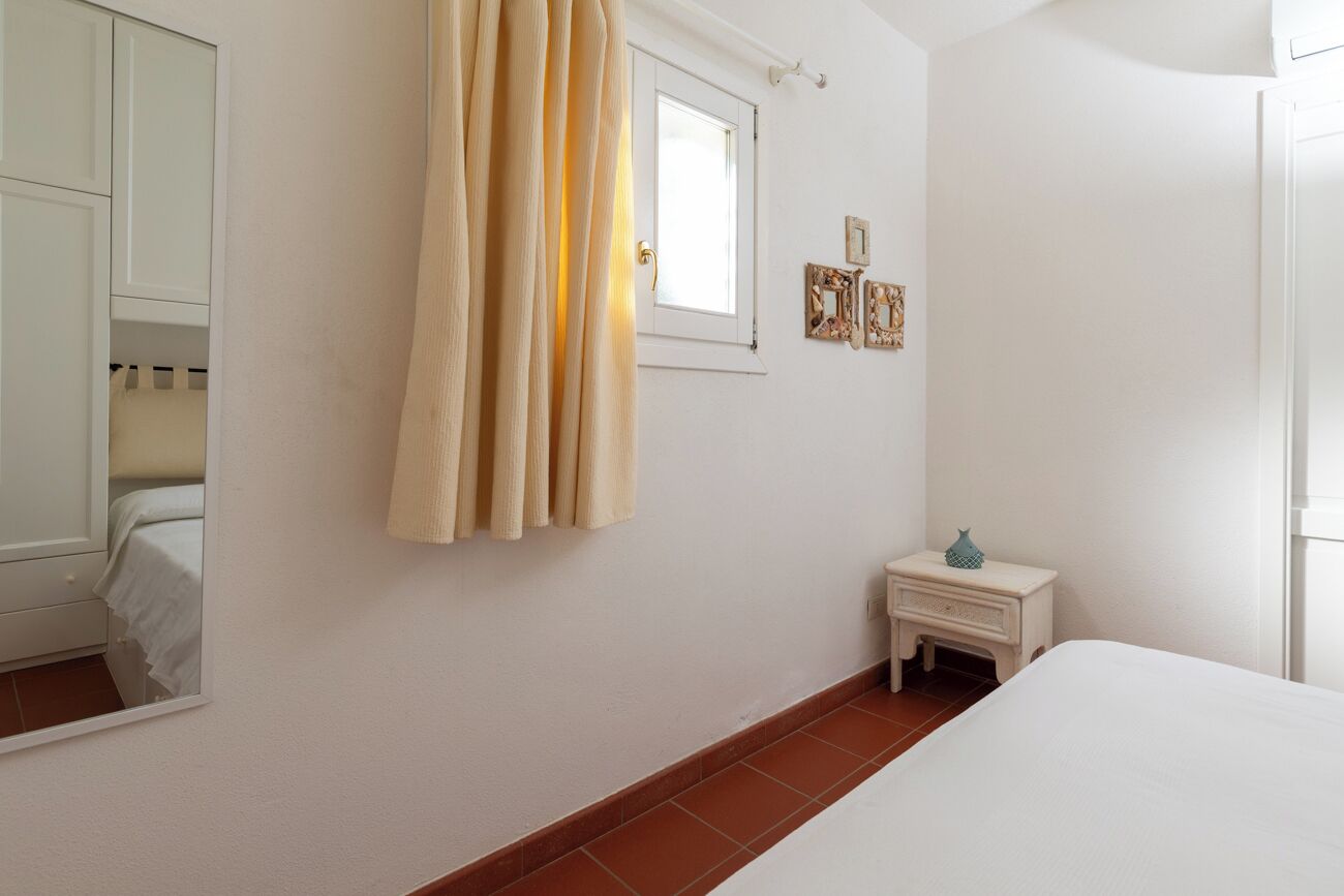 Apartamento, 2 quartos, vista para o mar | Ferros/tábuas de passar roupa, Wi-Fi de cortesia