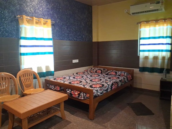 Quarto Deluxe | Camas desdobráveis, Wi-fi grátis, roupa de cama fornecida 