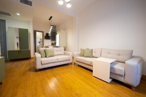 Suite Familiar, Vista para a cidade | Sala de estar