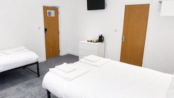 Roupa de alta qualidade, Wi-fi grátis, roupa de cama fornecida