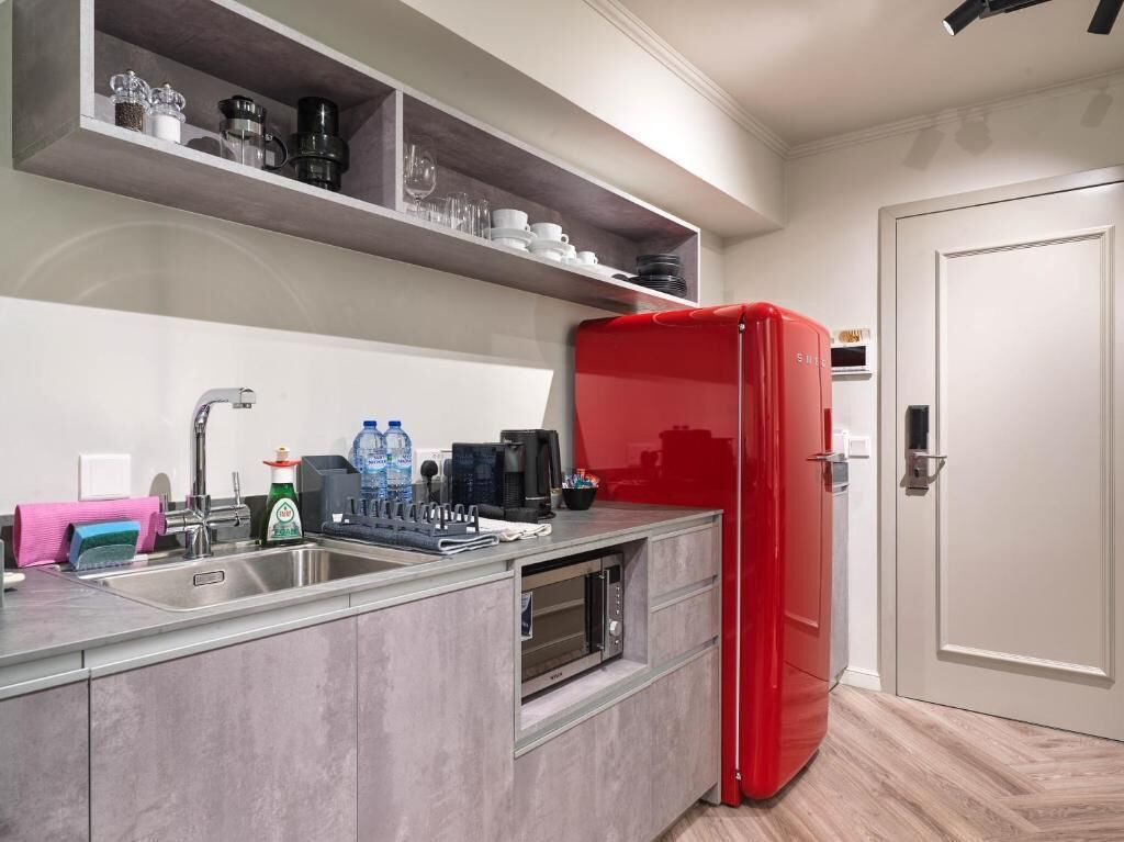 Suite-Estúdio Superior, varanda | Cozinha privada