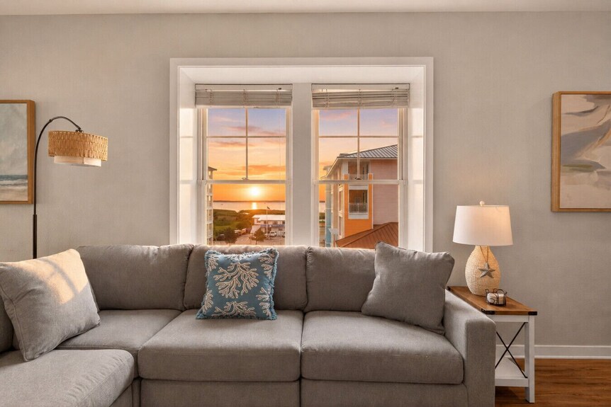 New! Oceanfront Beach Condo / Surf / Swim / Boat - Sandbridge Beach, VA