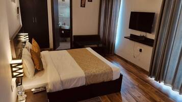 Quarto Duplo Deluxe, Vista para a cidade | Secretária, Wi-fi grátis