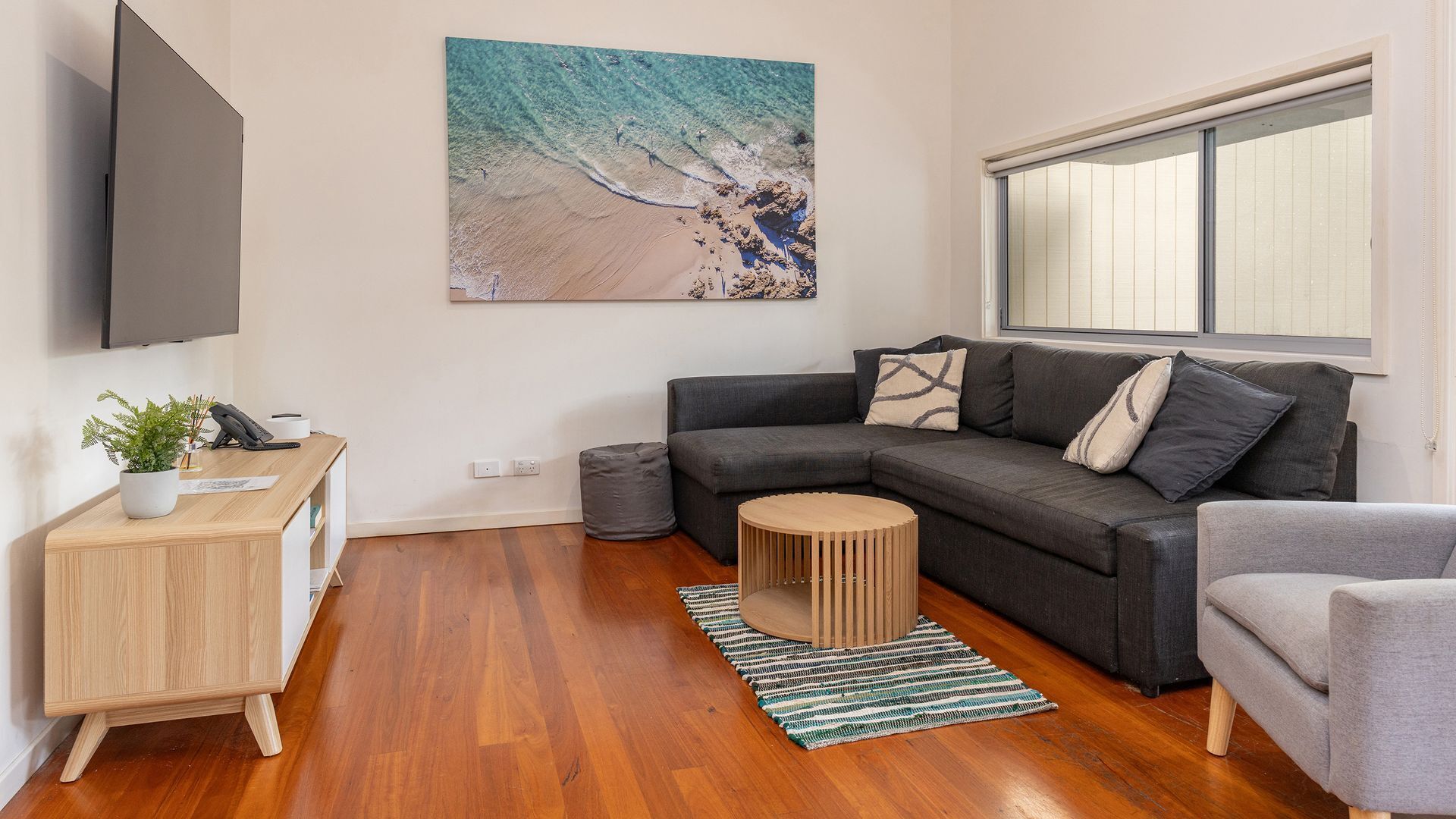 Mobys Resort 26 - Resort Style Living With The Beach Only 50m Away! - Boomerang Beach