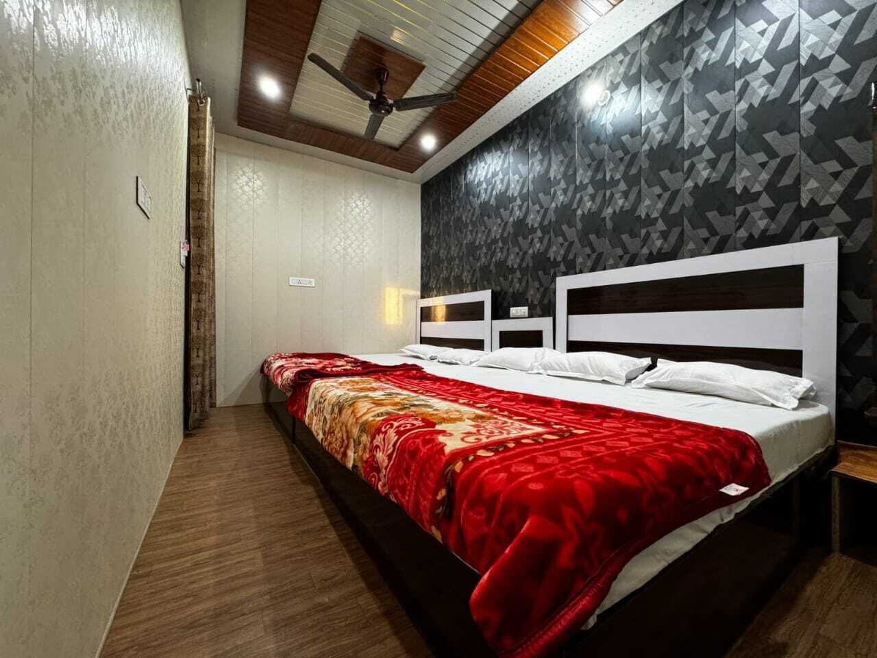 Quarto família, vista para a cidade | Vista do quarto