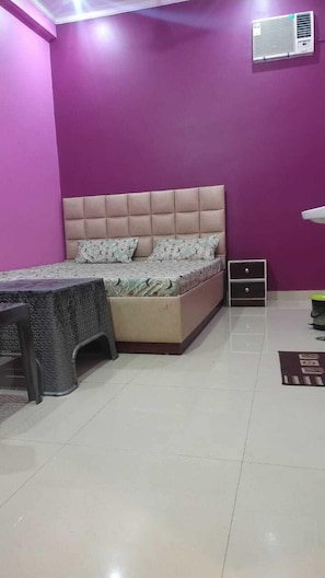 Quarto casal luxo, vista para a cidade | Escrivaninha, quartos à prova de som, Wi-Fi de cortesia