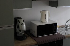 Quarto Duplo | Cozinha privada | Um frigorífico 