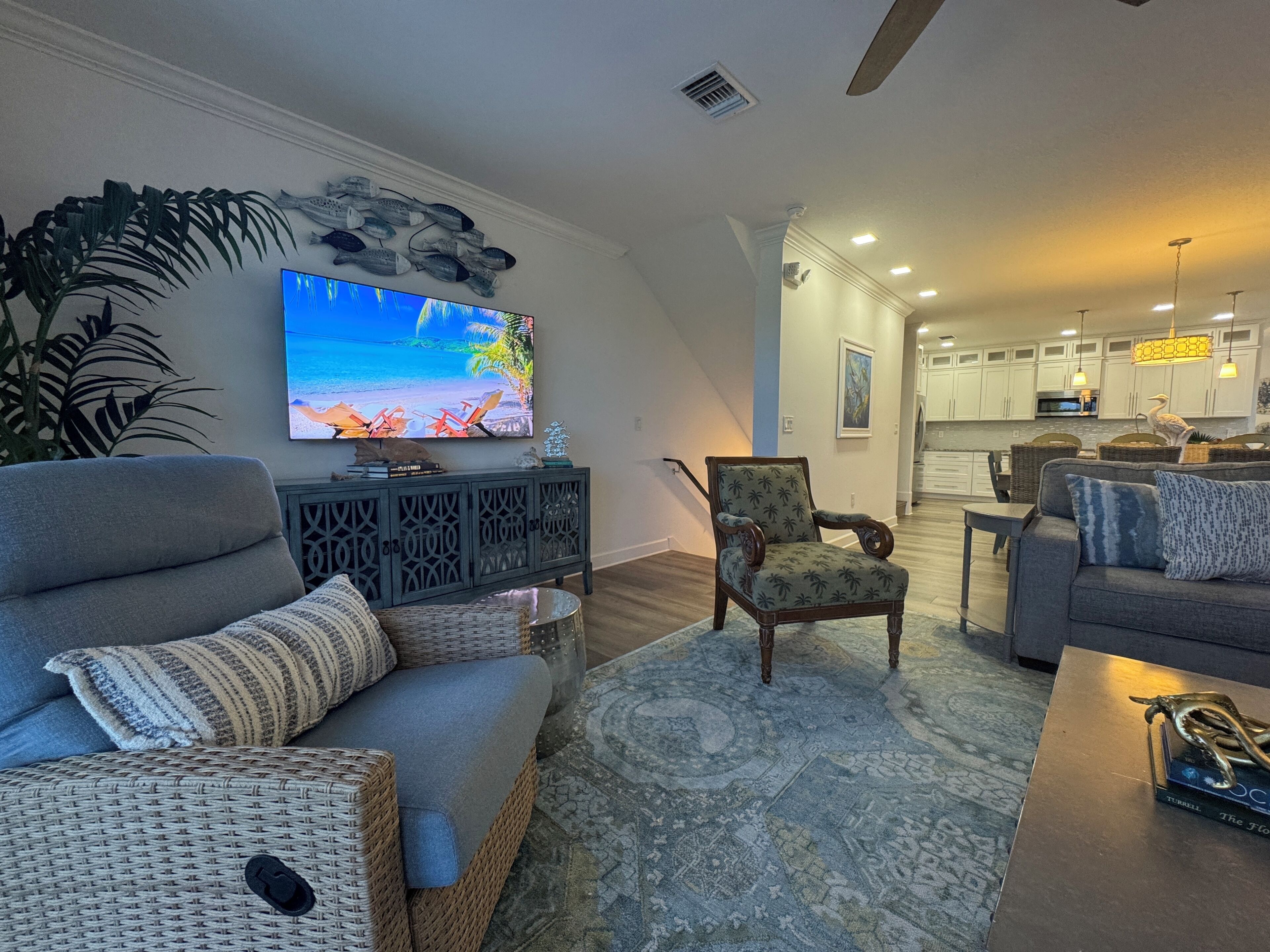 Spare Key Sombrero Beach 5 Br Waterfront Luxury Pool, Hot Tub, Dock And More - Marathon, FL