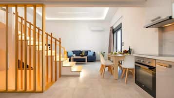 Suite, varanda, vista para o jardim | Interior