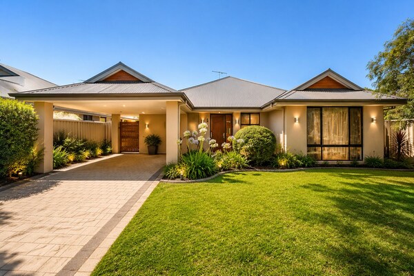 Sandpiper House - Broadwater