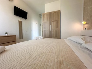 Quarto casal | Cofres nos quartos, Wi-Fi de cortesia