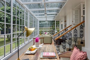 Heritage Room with Private Solarium | Área de estar