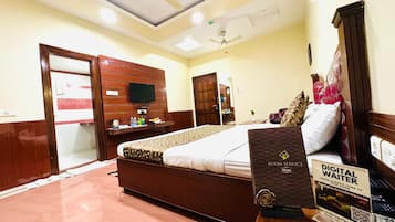 Quarto casal superior, vista para a cidade | Vista do quarto