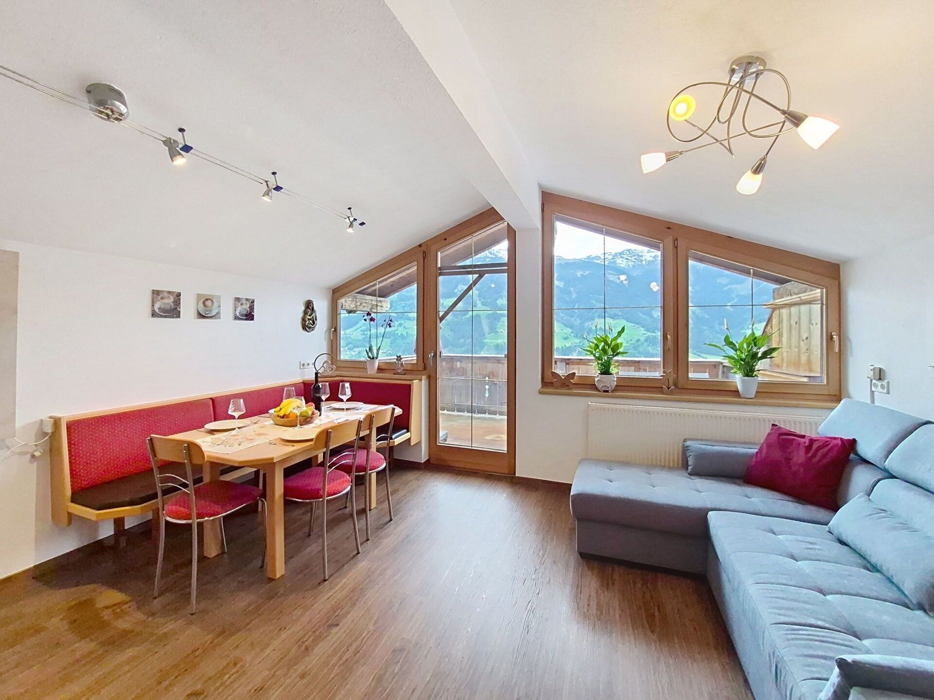 Schöne Wohnung Für 5 Personen Mit  W-lan, Tv Und Terrasse - Zillertal