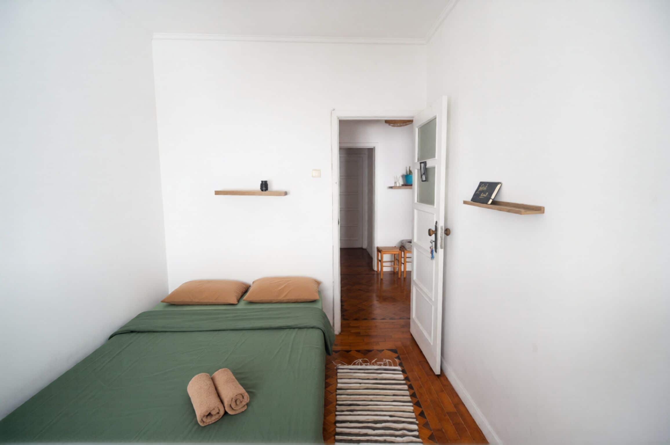 Quarto casal standard | Wi-Fi de cortesia, roupa de cama
