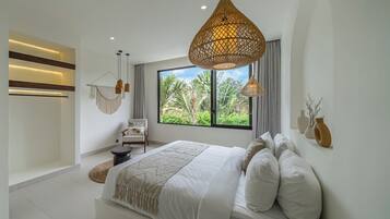 Villa de Luxo | Roupa de alta qualidade, cofre no quarto, secretária