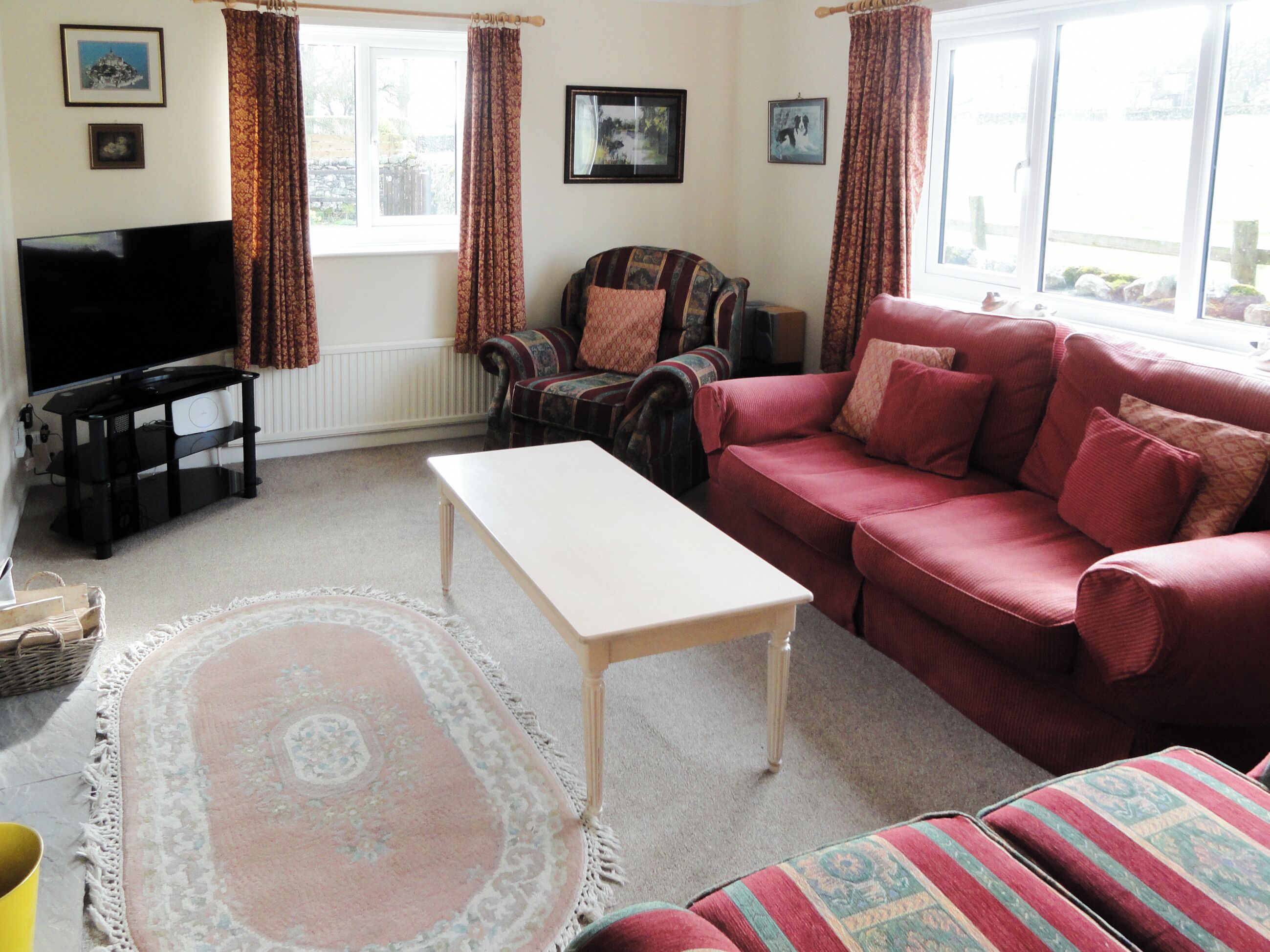 Single Storey Detached Cottage With Enclosed Gardens And Spectacular Views. - Askrigg