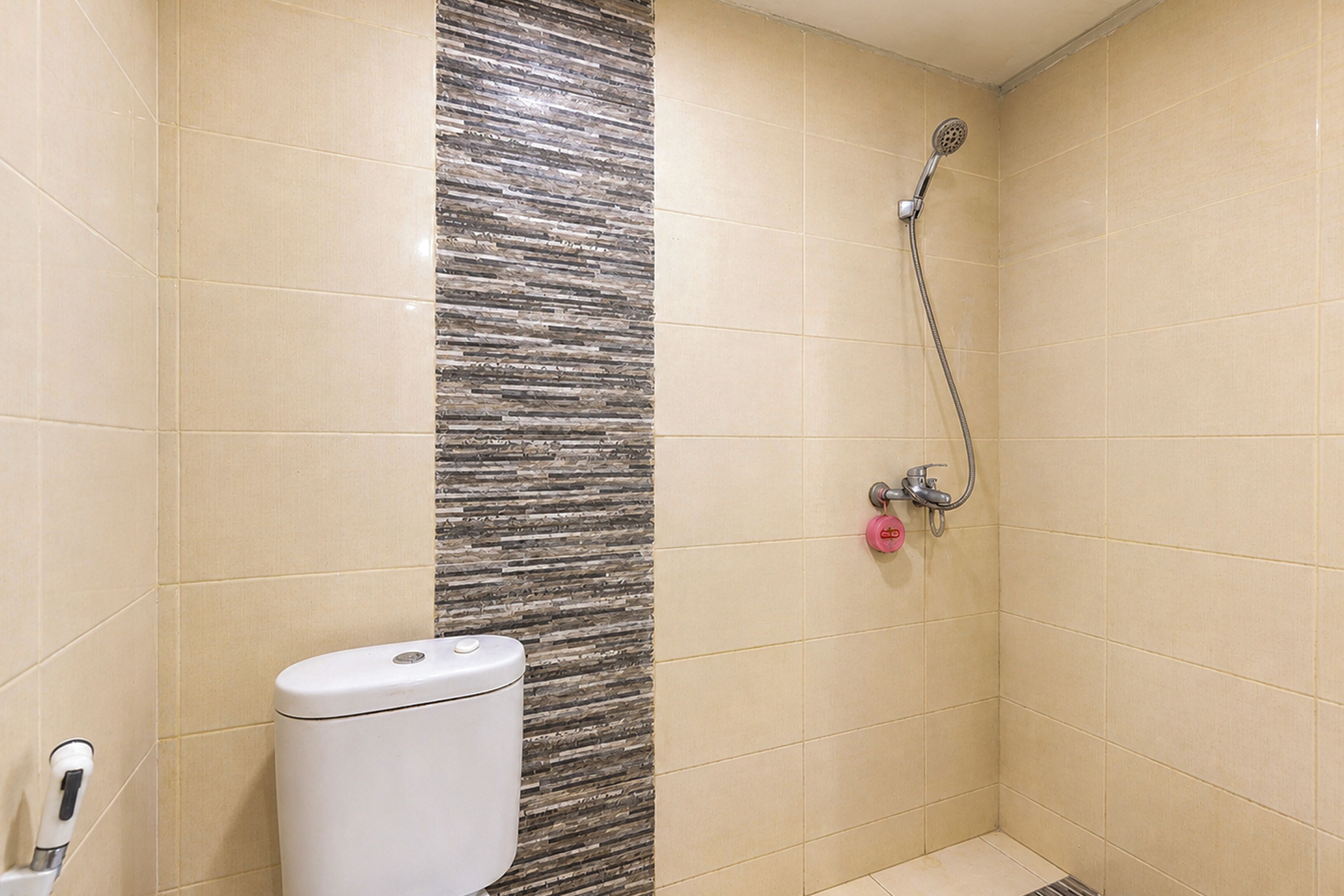 Quarto casal luxo | Banheiro | Chuveiro, produtos de toalete grátis, toalhas de banho, sabonete